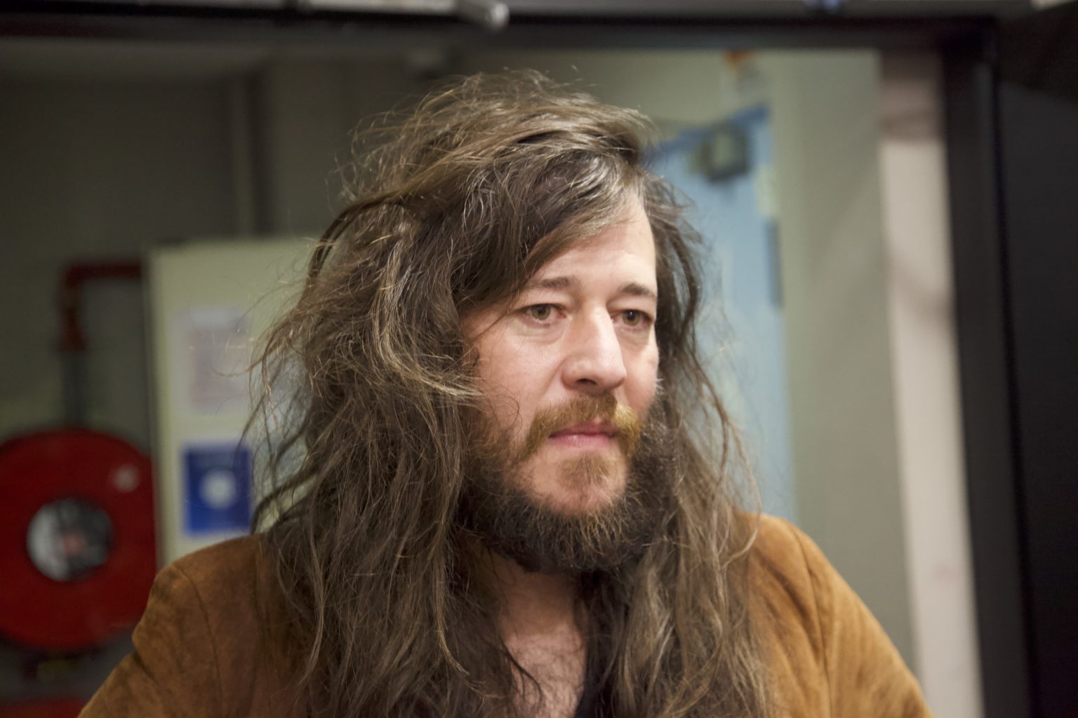 Jesse Tabish (Other Lives) la joue solo – POPnews